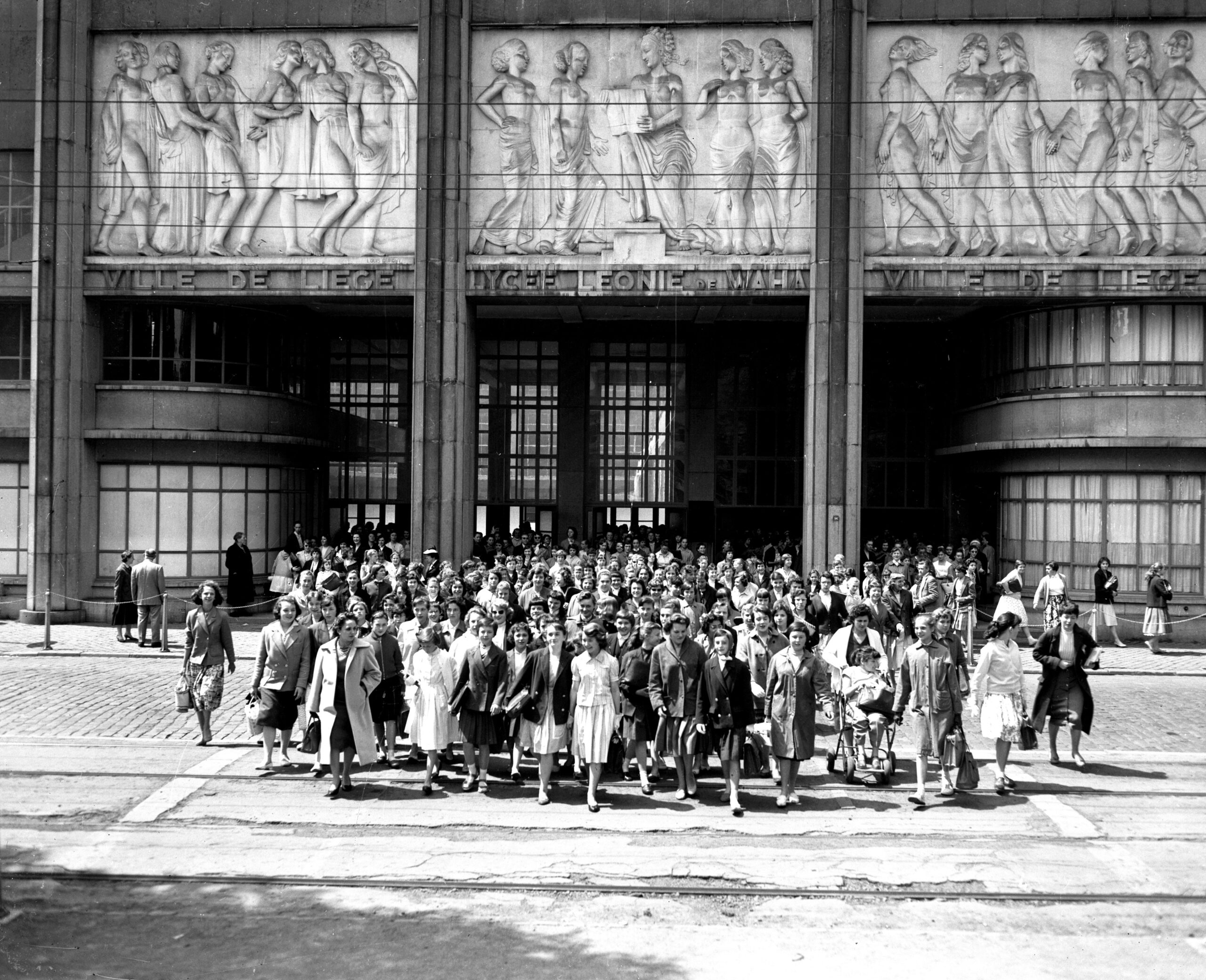 Notre histoire - Athénée communal Léonie de Waha